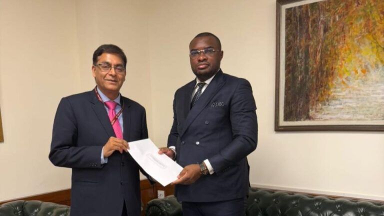 Inde : Aurélien Mintsa Mi-Nguema prend officiellement ses fonctions à ...