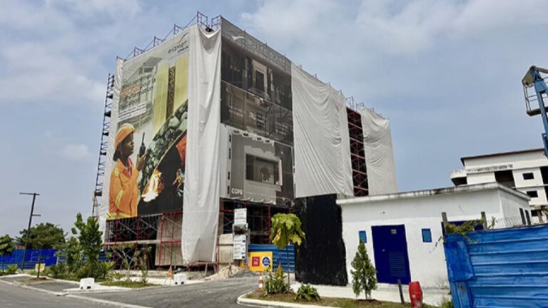 Comilog : Cap sur la culture avec le Museum of Modern and Ancient Art ...